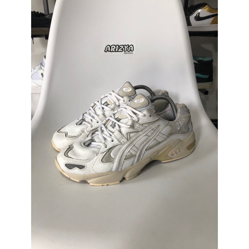 Jual Asics Gel Duomax white | Shopee Indonesia