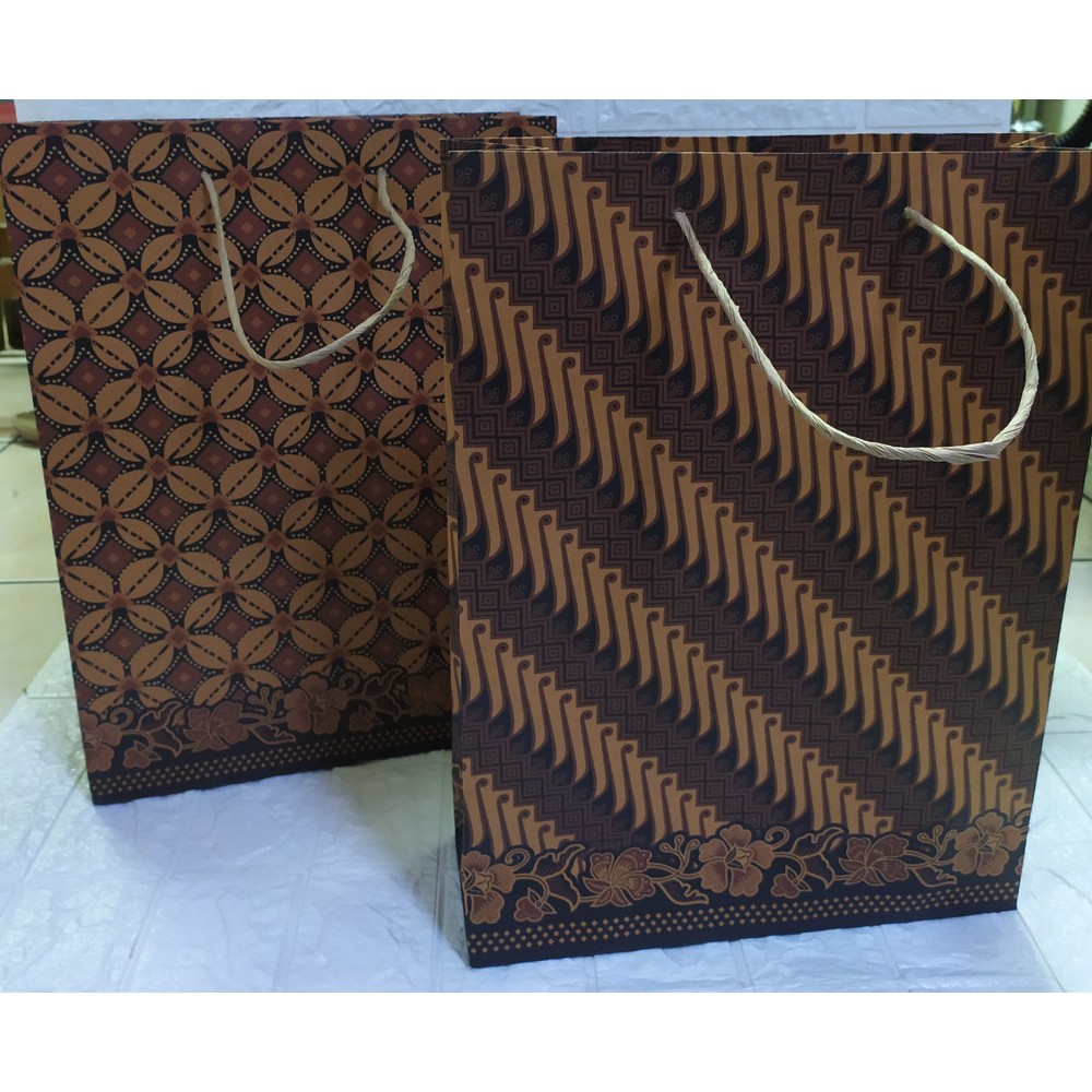 Jual Paper Bag Batik Merk KiKy Tali Kraft Jumbo ukuran 398 x 296 x ...