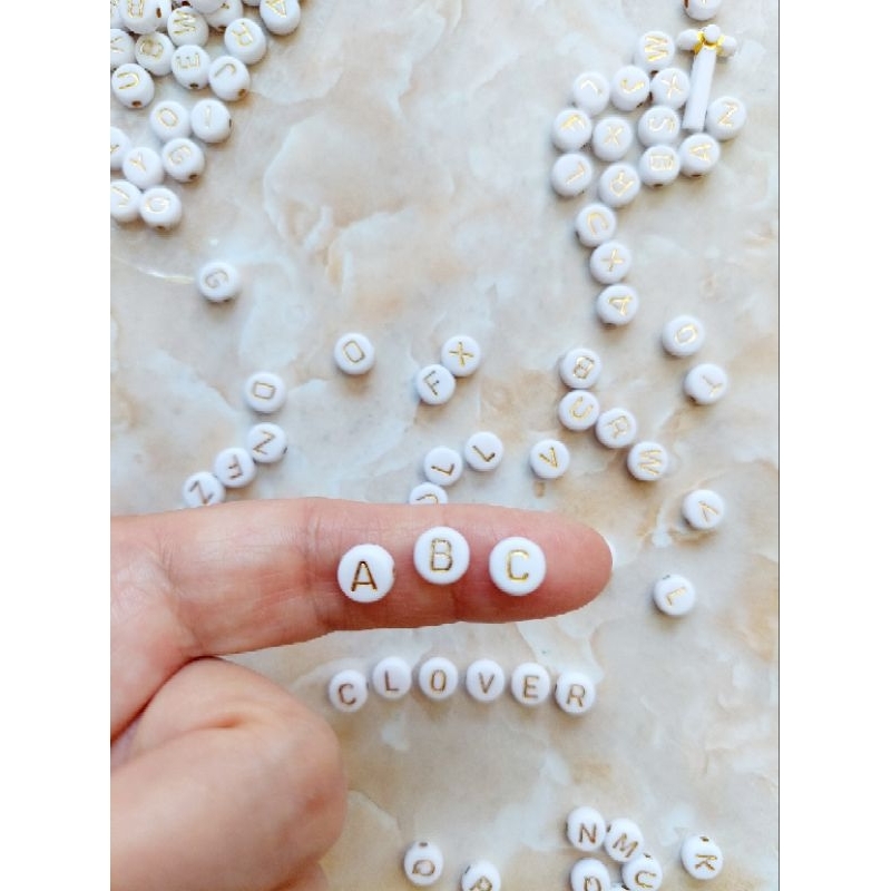 Jual Akrilik Letter Beads - Manik huruf bulat - Alphabet Letter Beads ...