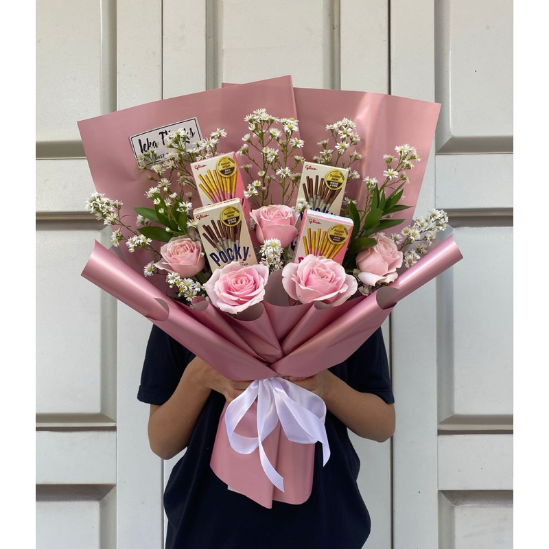 Jual Snack bouquet mix Rose | Shopee Indonesia