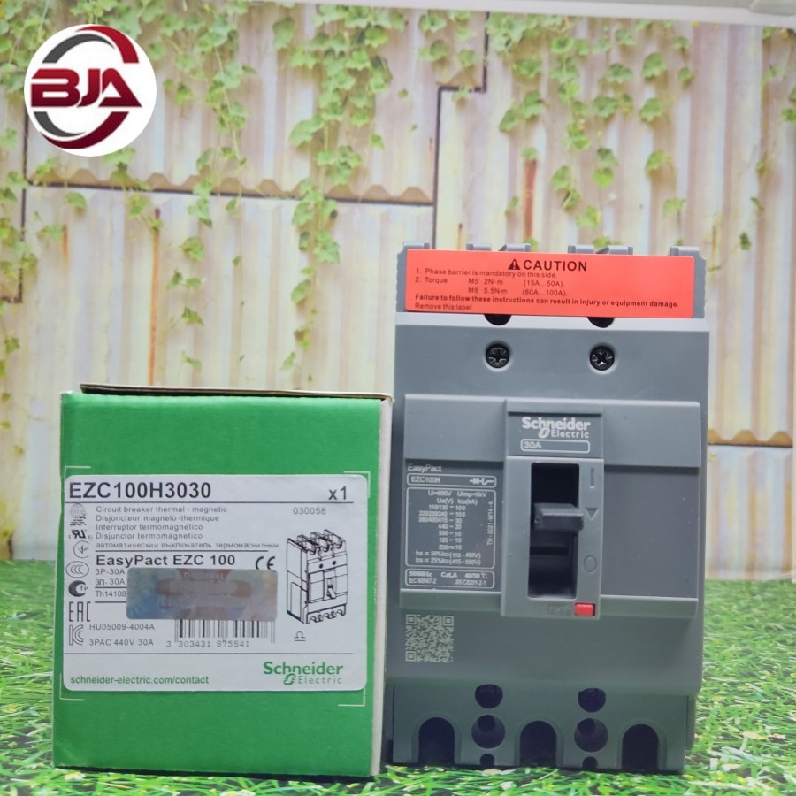 Jual MCCB Breaker Schneider Elektrik EZC100H 3P 30A 3phase 30 a EZC100H3030 | Shopee Indonesia
