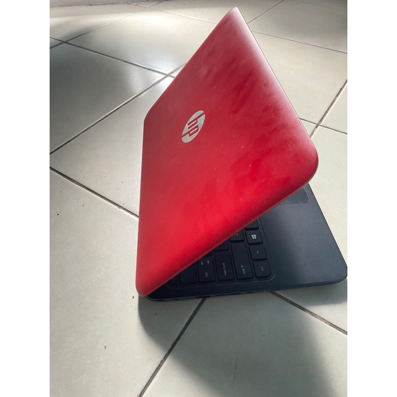 Jual HP 11-F005TU Merah Notebook ||Notebook HP 12inch | Shopee Indonesia