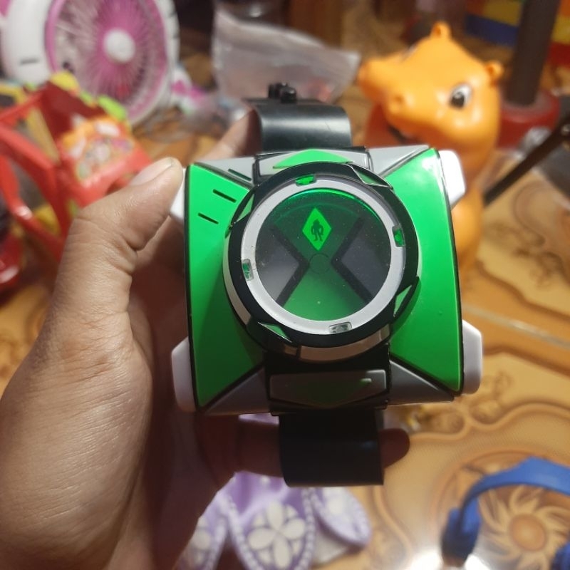 Jual jam ben 10 omnitrix | Shopee Indonesia