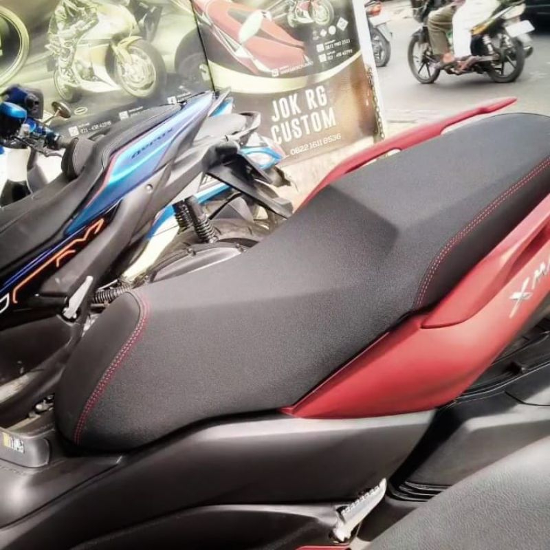 Jual Jok Motor Xmax Conected Xmax Old Slim Pendek Kulit Amplas Kasar ...