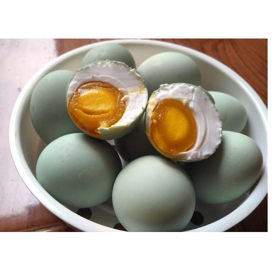 Jual TELUR ASIN MATANG MASIR FRESH DAN SEGAR UKURAN BESAR ISI 10 BUTIR ...