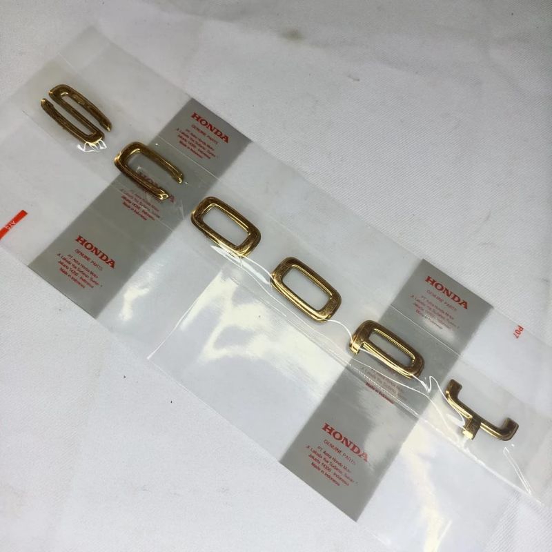 Jual Emblem emblem sticker tulisan logo scoopy scopy new 2021 2023 ...