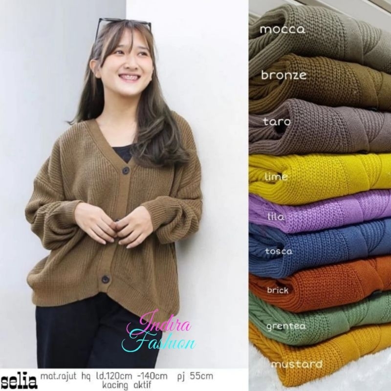 Jual Selia kardigan rajut kancing semi crop oversized / Knit Cardy premium 7Gauge | Shopee Indonesia
