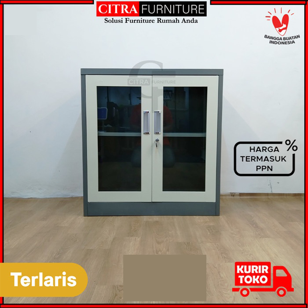 Jual Lemari Arsip Besi 2 Pintu Swing Kaca Pendek Filling Kabinet Kantor Shopee Indonesia 