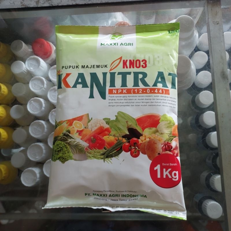 Jual PUPUK MAJEMUK KNO3 KANITRAT 1 KG NPK (12-0-44) KNO PUTIH KRISTAL ...