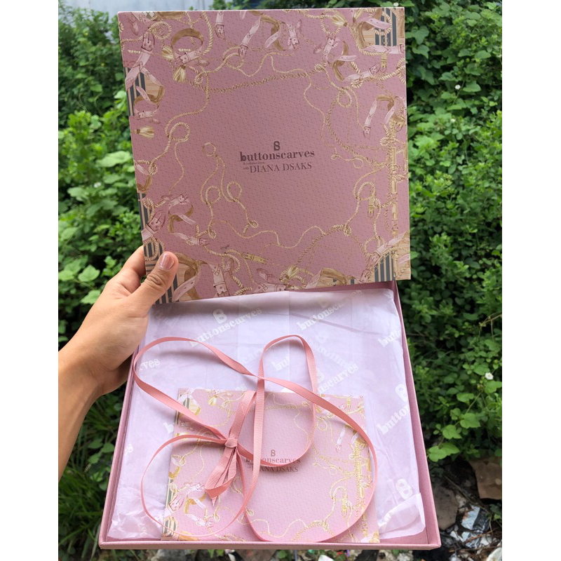 Jual Box Buttonscarves Original Lengkap (Box Only) | Shopee Indonesia