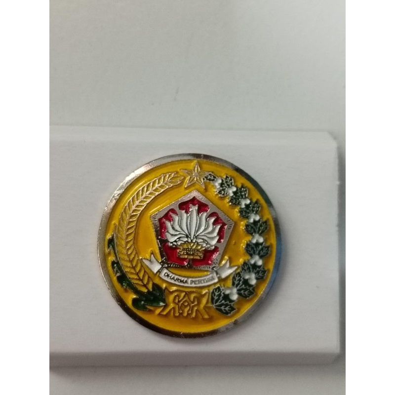 Jual Lencana Dharma Pertiwi (DP) timbul tebal | Shopee Indonesia