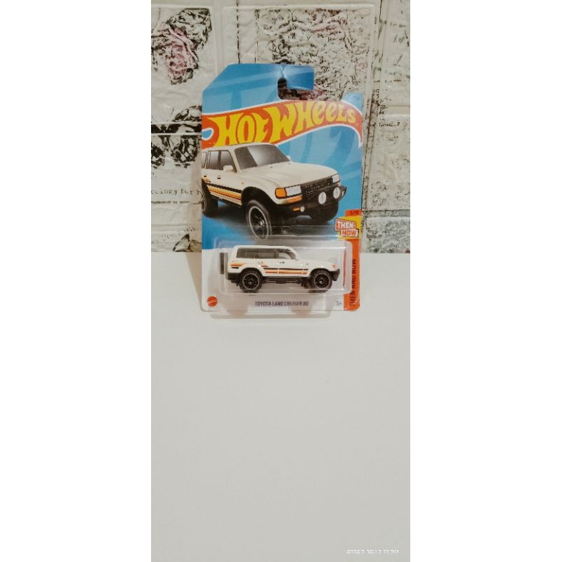 Jual Hotwheels Toyota land Cruiser 80 warna cream | Shopee Indonesia