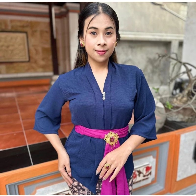 Jual (kebaya saja)kebaya Kartini airflow lengan lonceng/kebaya Kartini lengan lonceng | Shopee ...