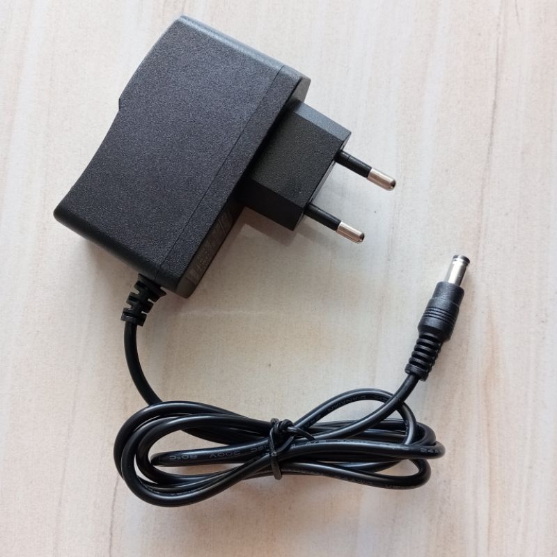 Jual Adaptor 1A 9V Adapter Power Supply 220V Adaptor AC - DC Charger ...
