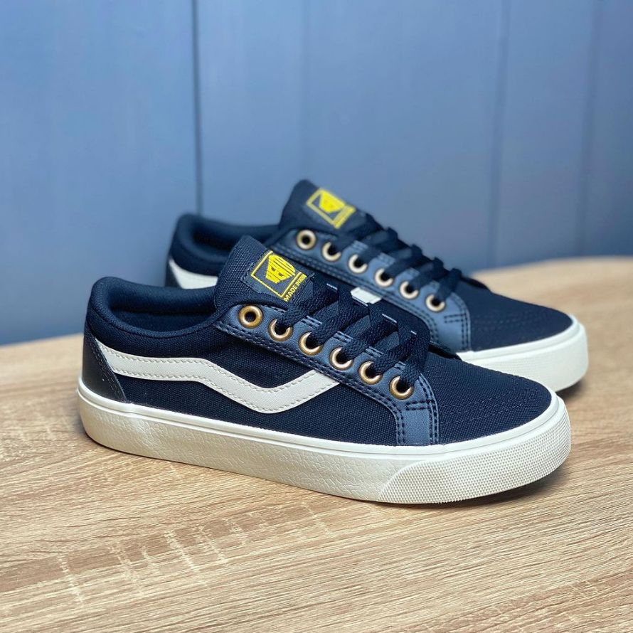 Jual Sepatu Ventela Original 100% Republic Black Natural Low | Shopee Indonesia