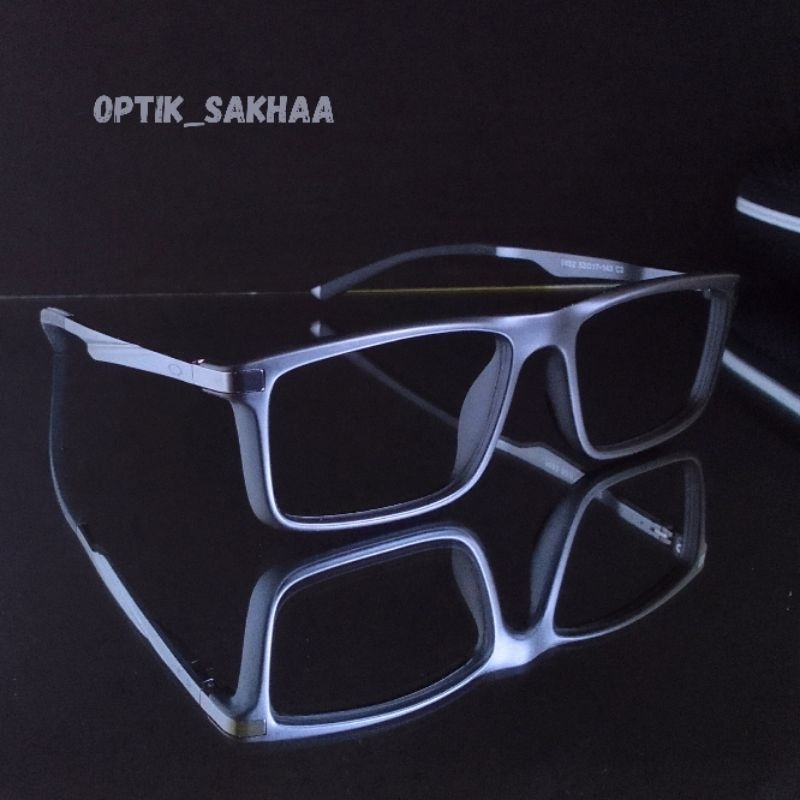 Jual Kacamata Baca Plus Dan Jalan Progresif Photocromic Anti Radiasi ...