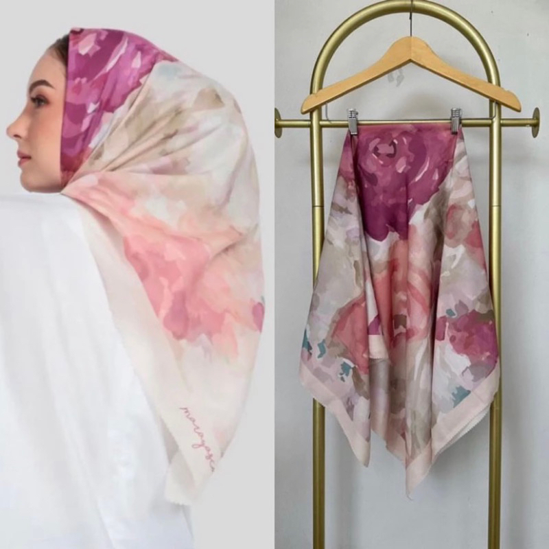 Jual TERLARIS HIJAB SEGIEMPAT VOAL MOTIF BUNGA ADELINE PEACH / Voal ...