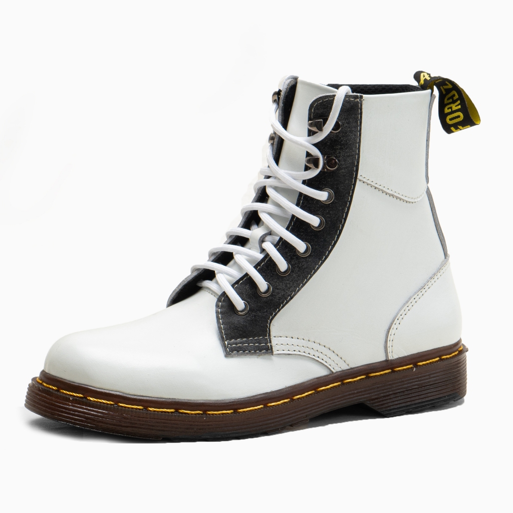 Jual Sepatu Boots Casual Pria Kulit Asli Sabang Treck Boot Warna Putih ...