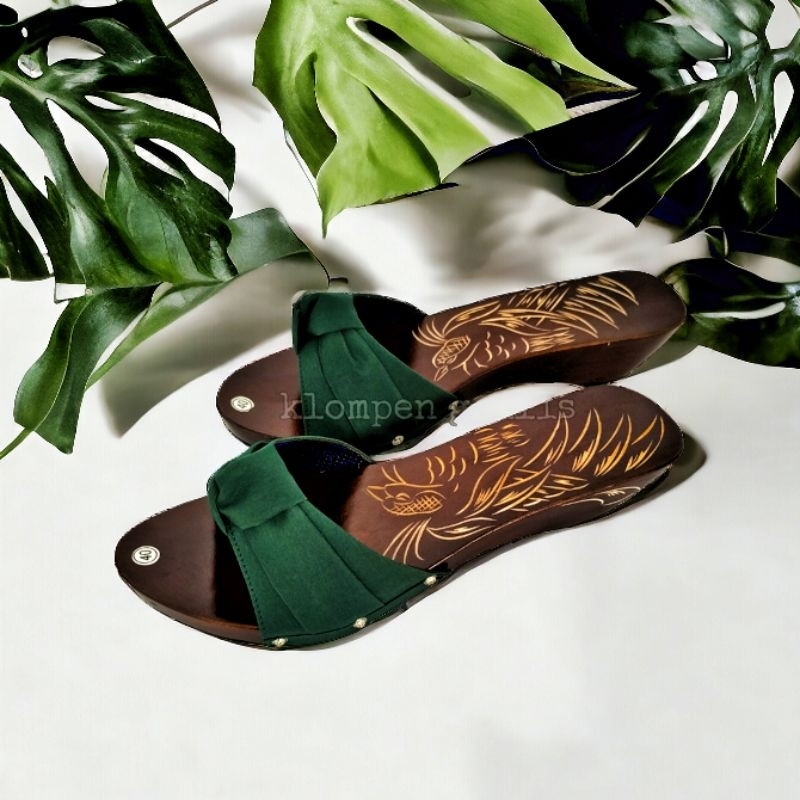 Jual Sandal wanita kelom geulis kerajinan Tasikmalaya, Indonesia ...
