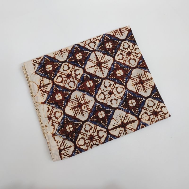 Jual Kain batik cap sogan Jogja motif ceplok sawut biron | Shopee Indonesia