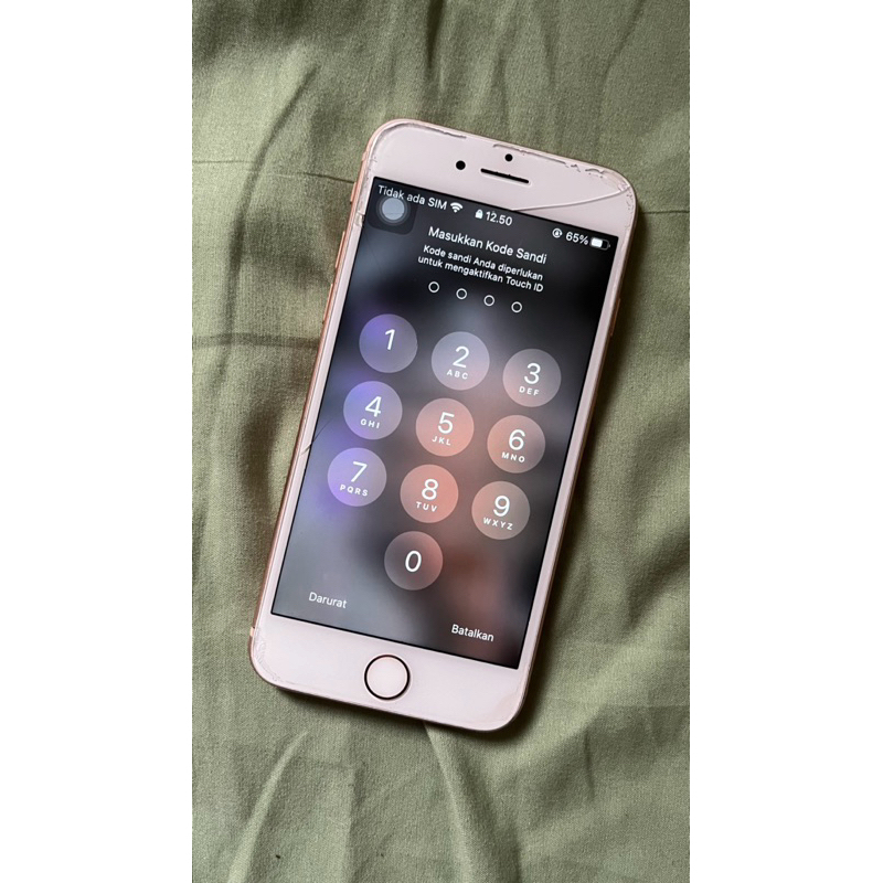 Jual Iphone 8 64GB (Minus LCD retak) | Shopee Indonesia