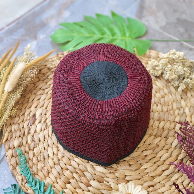 Jual Peci Rajut Oval Songkok Kopiah Kopyah / Oleh-oleh Haji dan Umroh ...