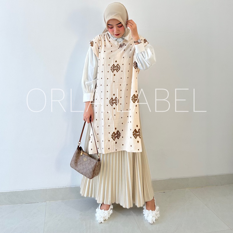 Jual Dahayu vest (READY STOCK) BISA COUPLE / batik vest / baju batik ...