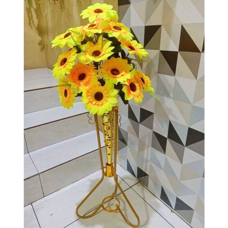 Jual BUNGA MATAHARI ARTIFICIAL DEKORASI 24 KUNTUM DENGAN VAS STANDING ...