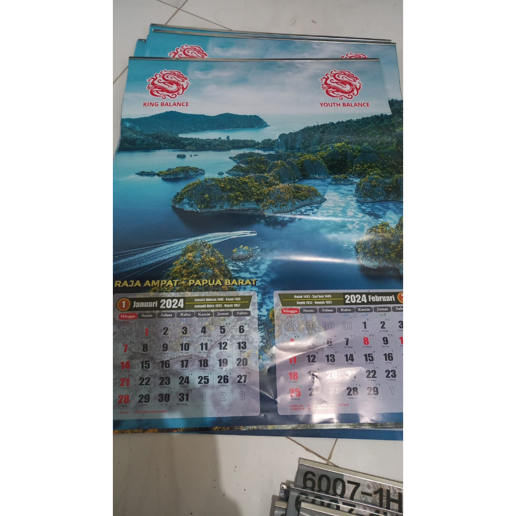 Jual Kalender Dinding 2024 Ful Color Glossy Kilap Penuh Warna ...