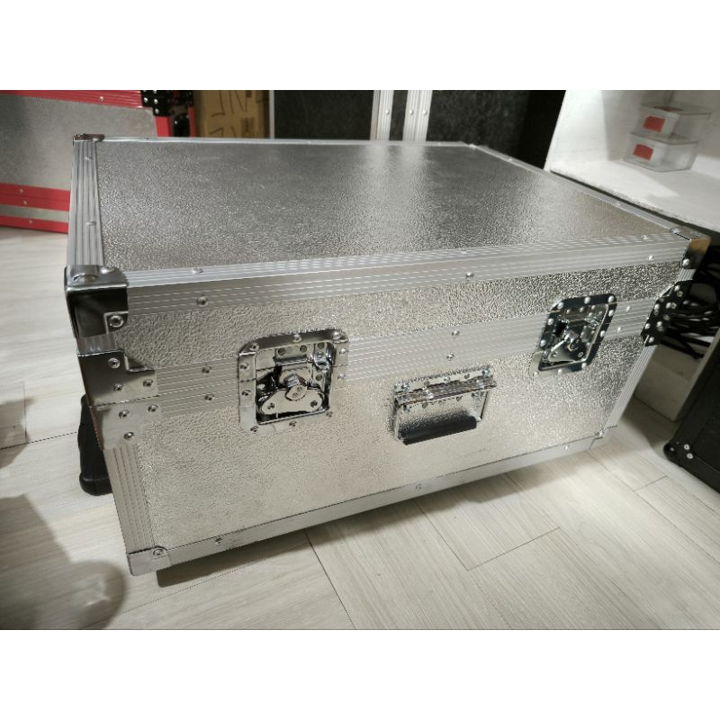 Jual Flight case / Hardcase Multibox konsep koper trolly - Alumunium ...