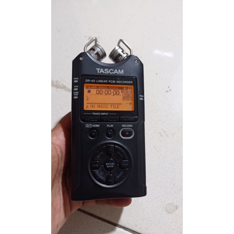 Jual TASCAM DR-40X FOUR TRACK DIGITAL AUDIO RECORDER AND USB | Shopee ...