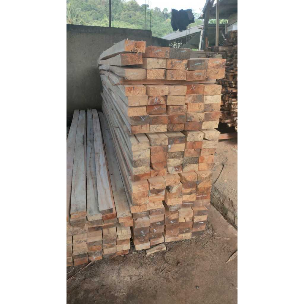 Jual Kayu Balok 5x10 Kualitas Super Lurus Lepasan - Kayu untuk Proyek ...