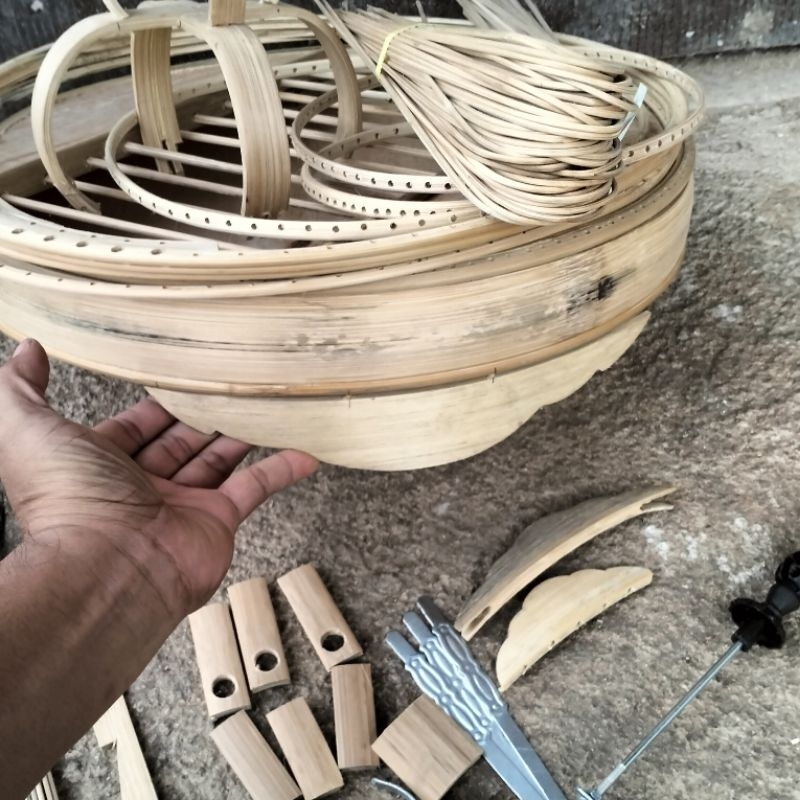 Jual (AMBRUKAN) SANGKAR CUNGKOK BULAT (DM 40 CM) SANGKAR BURUNG ...