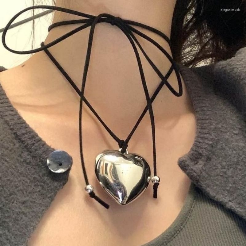 Jual kalung Y2k | Acubi | Downtown | Bentuk Love | Shopee Indonesia