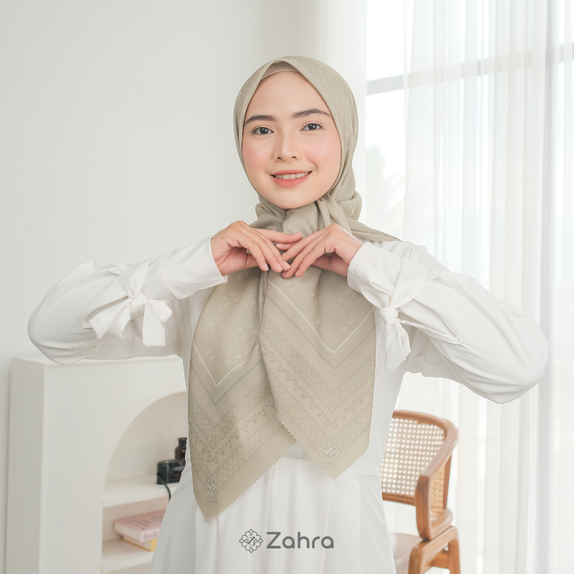 Jual Jane Scarf / Hijab Voal Motif / Hijab Segi Empat / Voal Scarf ...