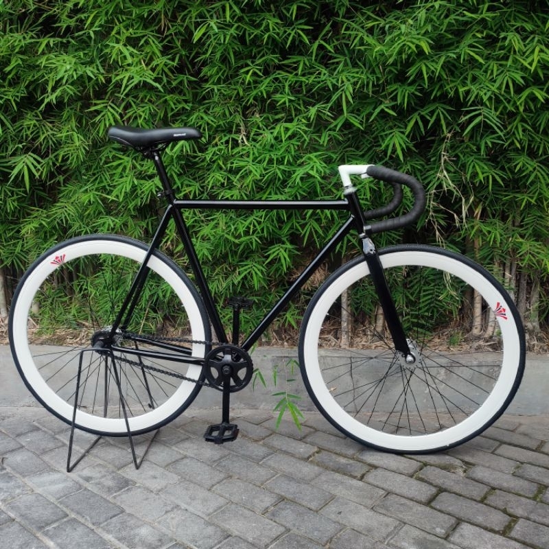 Jual Fixie Rakitan Baru - Sepeda Fixie ukuran 55 - Fixie 55 - Fixie ...