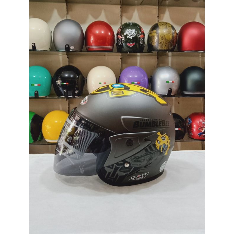 Jual Sky Helm Anak Karakter Transformers Bumblebee Warna Abu Doff ...
