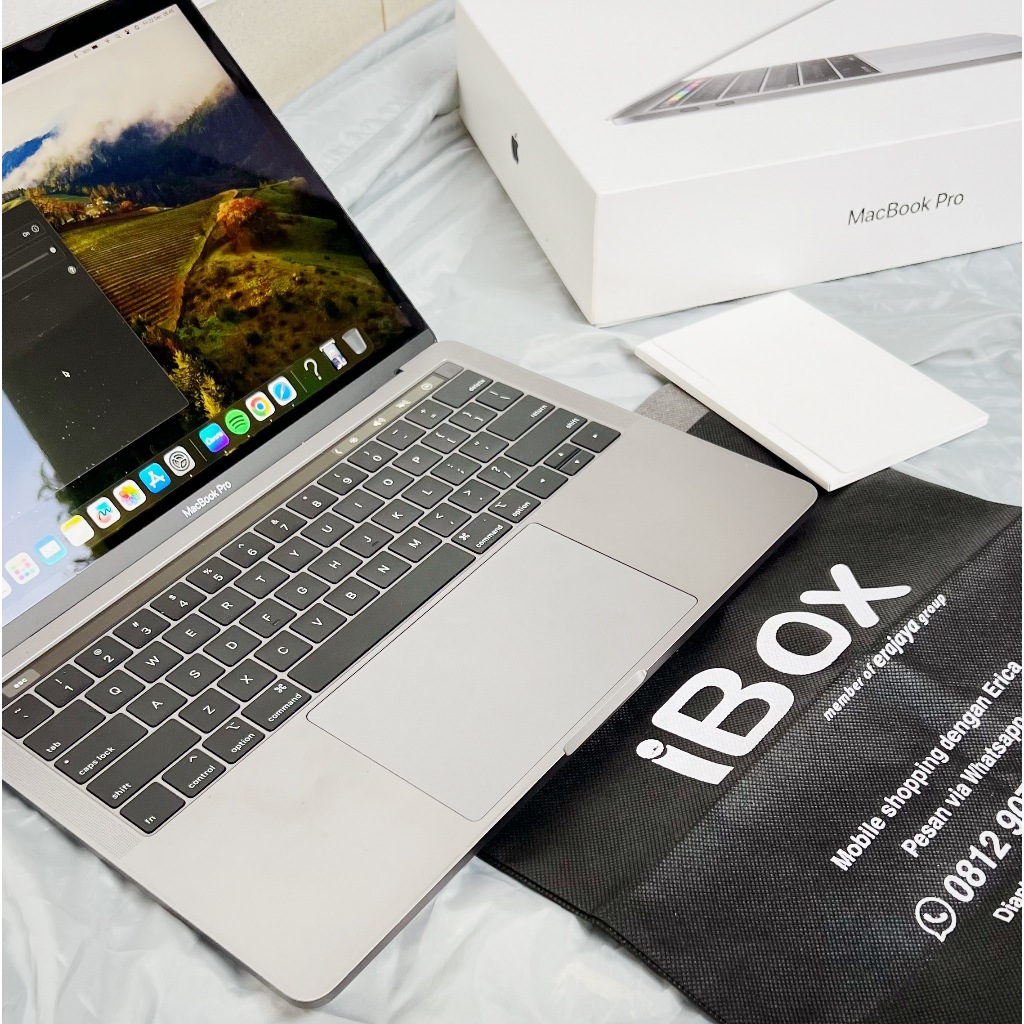 Jual Macbook Pro Retina 13 inci Core i5 8GB/256GB 2,4GHz Touch Bar ibox mulus fullset dus ...