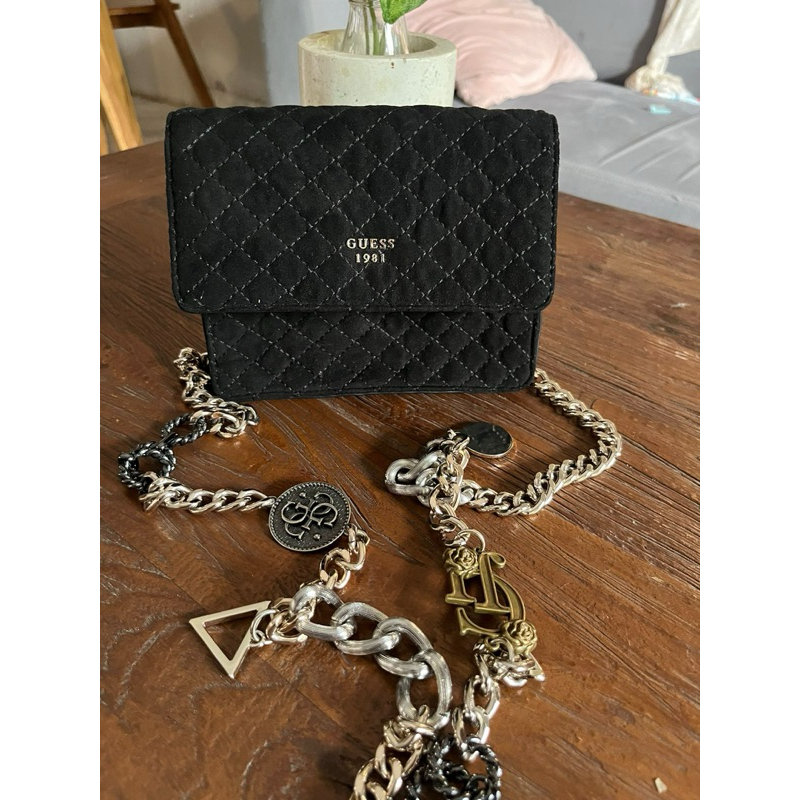 Jual Tas Guess preloved | Shopee Indonesia