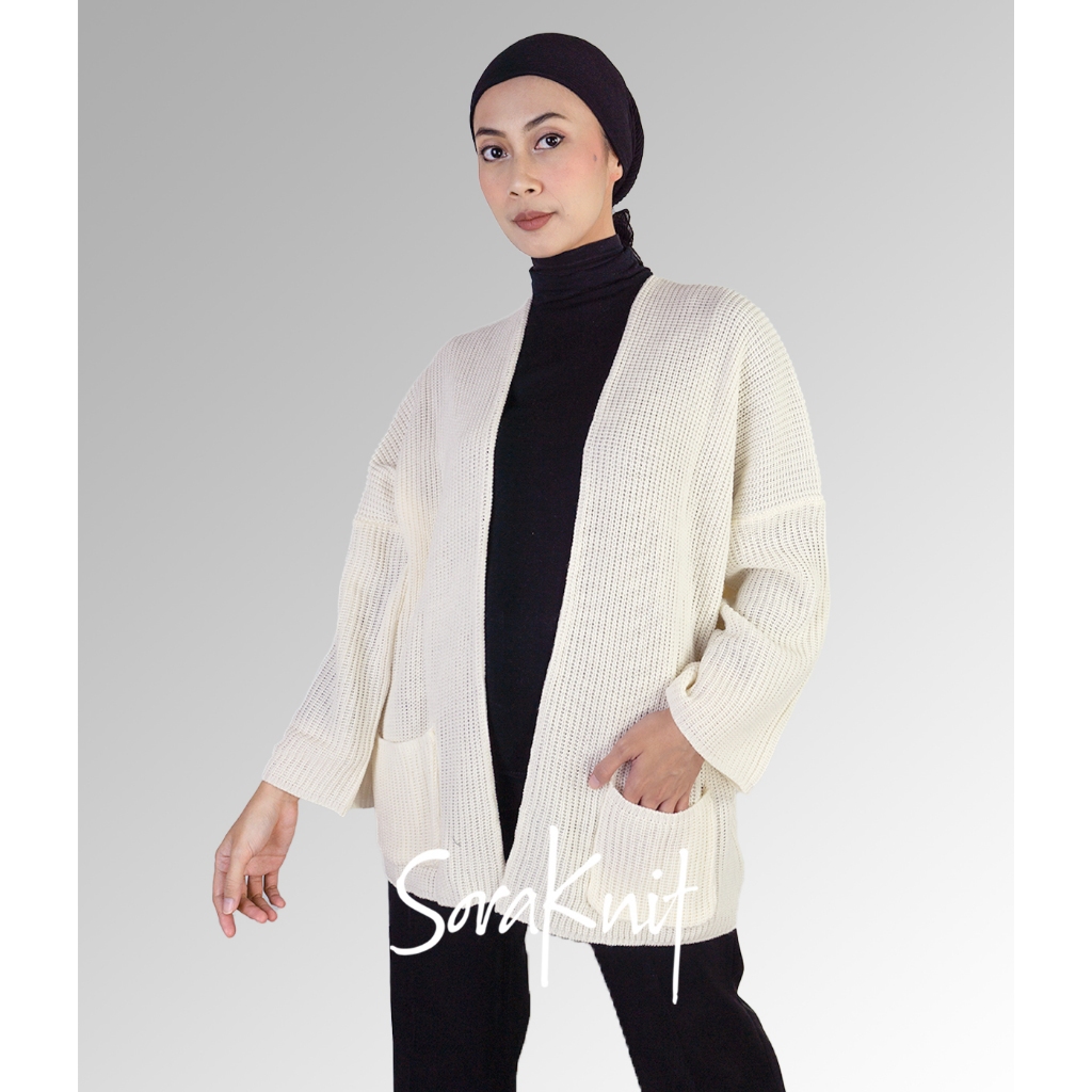 Jual Premium Sweater Cardigan Rajut Wanita Korea Oversize Knit wear Kardigan polos jumbo Dijamin ...