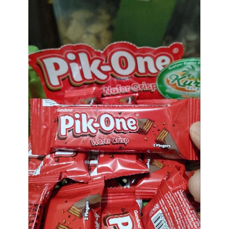 Jual Coklat Pik-One Wafer Biskuit Crisp Lapis Coklat Susu Gandour 2 ...