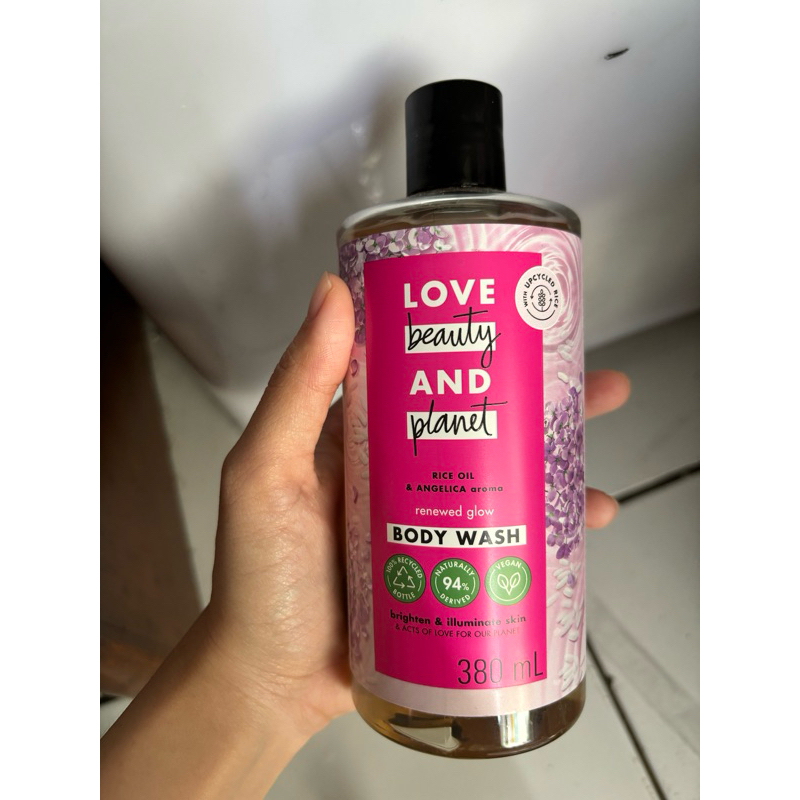 Jual Love Beauty and Planet Body Wash rice oil & angelica / body wash ...