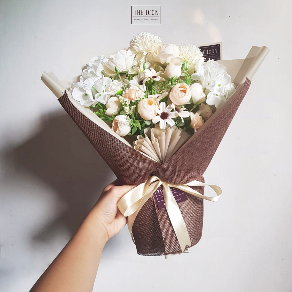 Jual READY STOCK buket bunga wisuda | buket bunga valentine | Hand ...