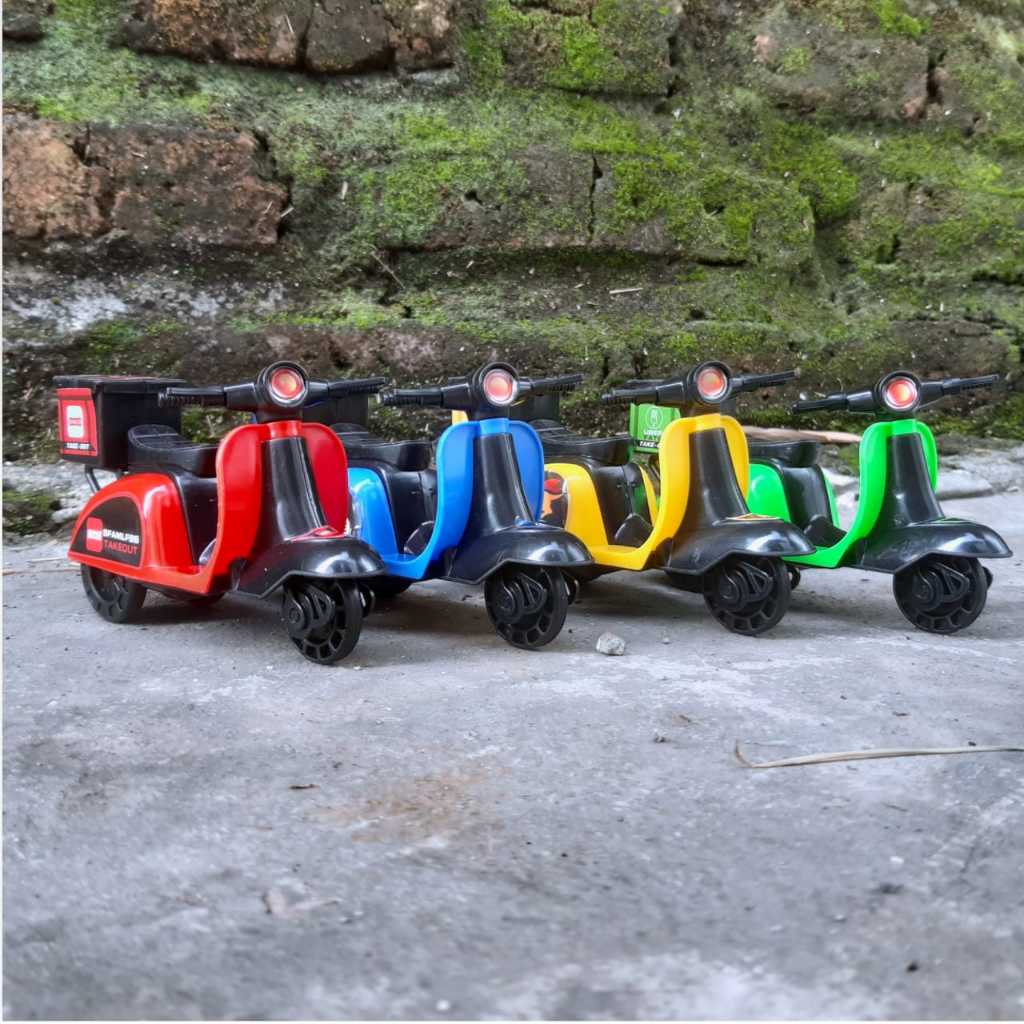 Jual MAINAN MOTOR VESPA PULLBACK / MOTOR VESPA KURIR / MAINAN MOTOR ...
