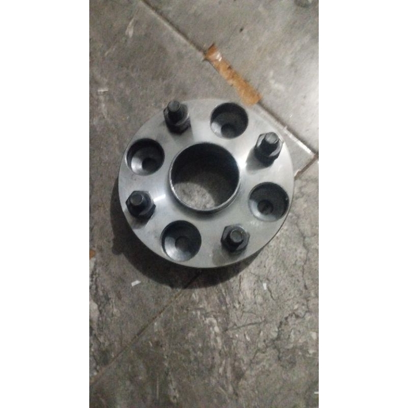 Jual adaptor velg pcd 4x108 to 4x100 1,5cm | Shopee Indonesia