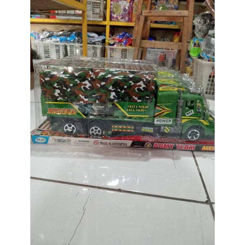 Jual MOBIL MOBILAN TRUCK JUMBO MILITER JUMBO/ MAINAN TRUCK TENTARA ...