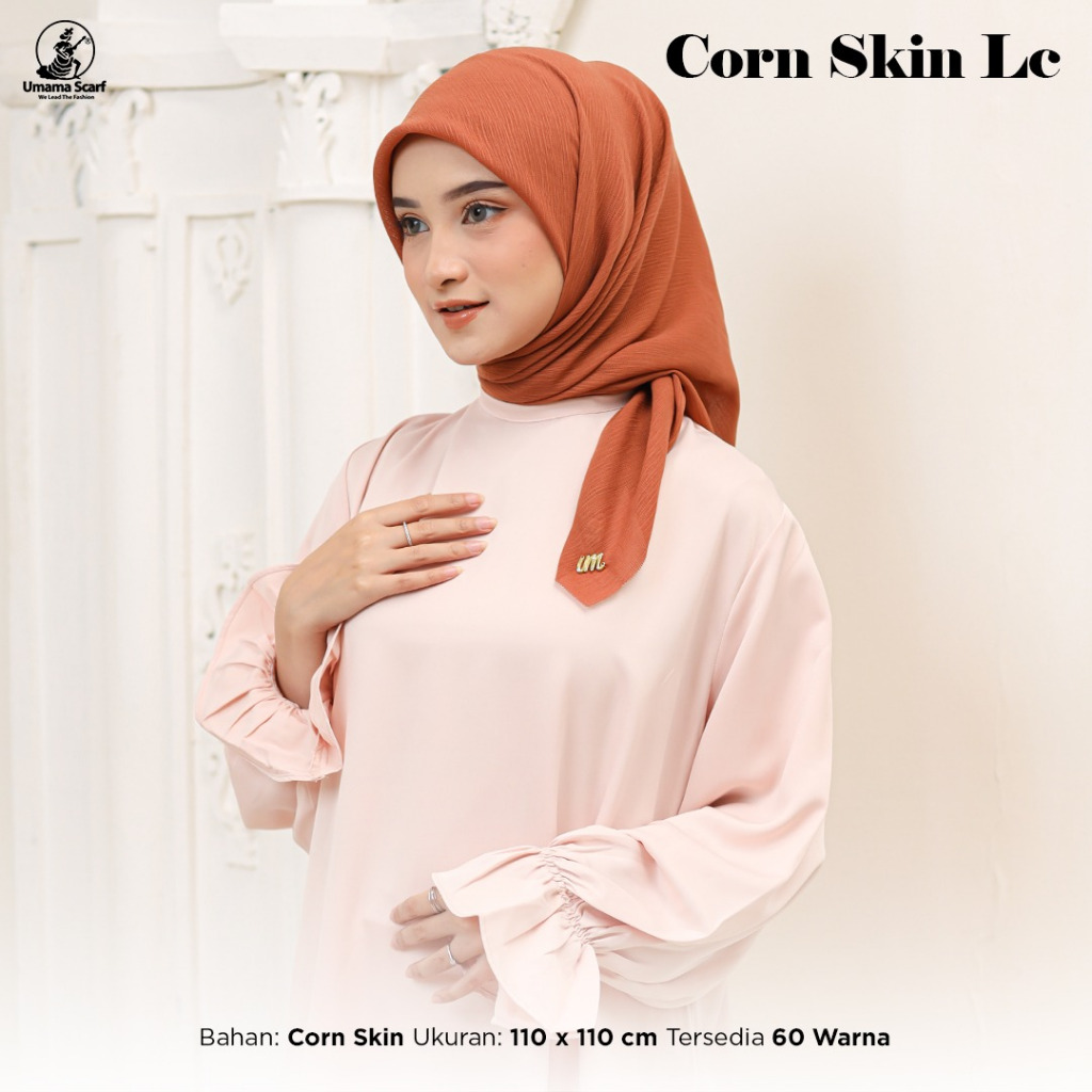 Jual Jilbab Umama Scarf CORN SKIN LC Logo UM POUCH 110 x110cm | Shopee ...