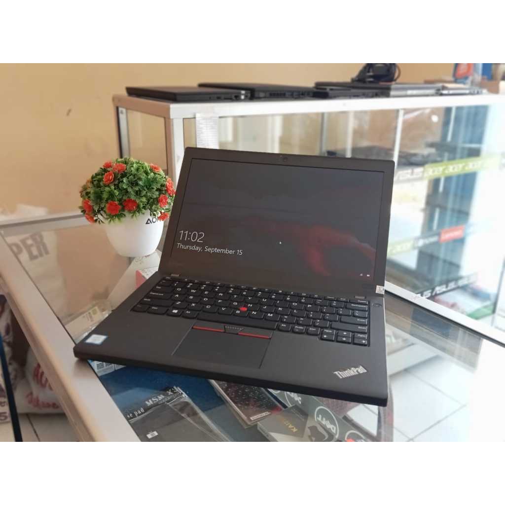 Jual Thinkpad X270 Laptop Bisnis Core i5 Ram 8GB SSD Keyboard backlit | Shopee Indonesia