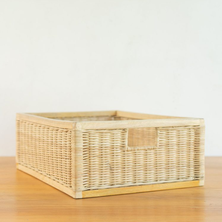 Jual Uwitan Fitrit Storage Rotan - Kotak Penyimpanan Rotan Box ...