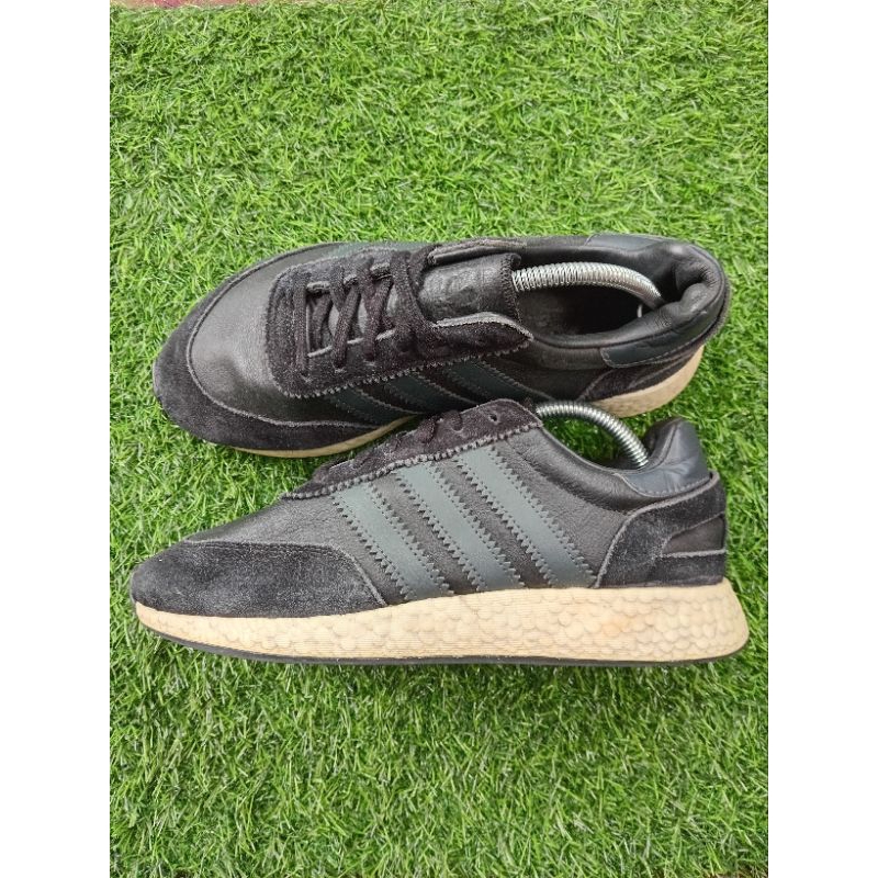 Jual sepatu bekas | Shopee Indonesia